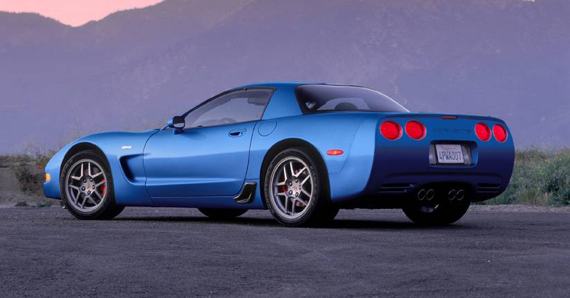 2004 corvette weight