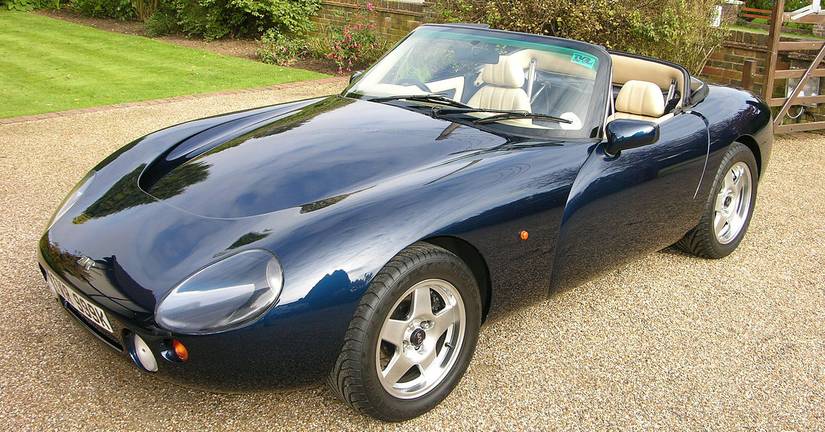 10 Things That Make The TVR Griffith A British Sports Car Icon