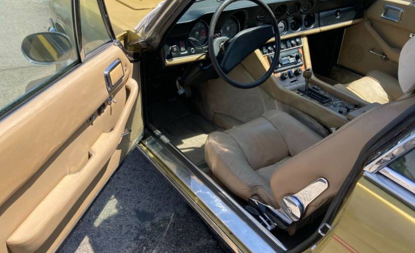jensen interceptor mk3 interior