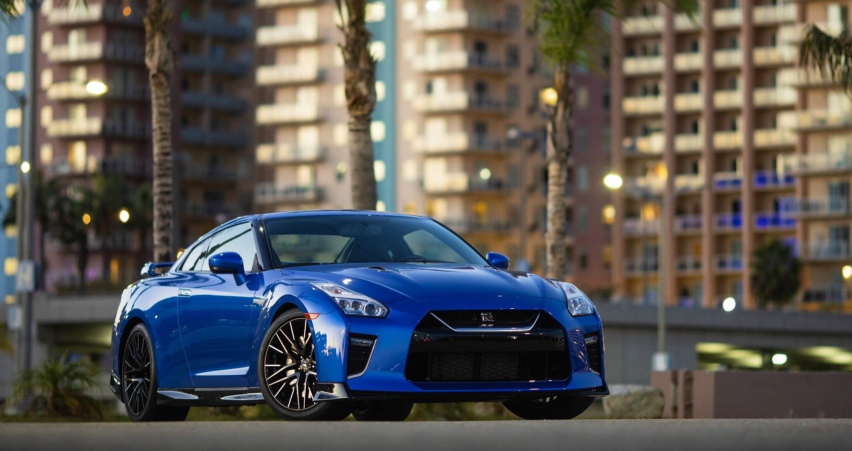 10 Supercars You Didn't Know Had Rear Seats