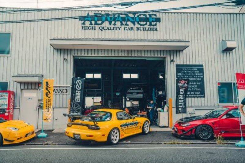 These 10 Japanese Tuning Shops Build The Sickest Hondas
