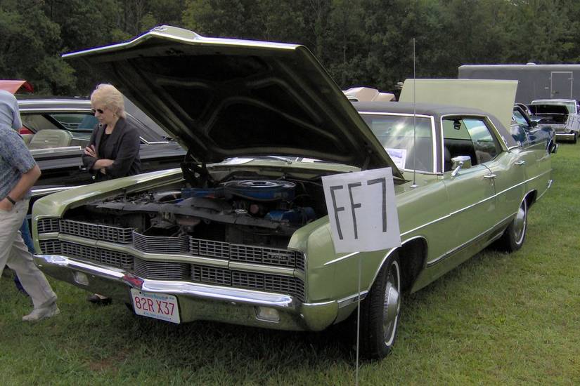 Ranking The Biggest Sedans Ever Produced