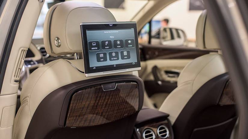 The 10 Most Luxurious Backseat Experiences In The Car World