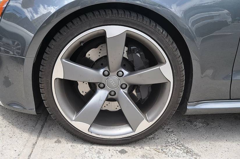 Here's What Wheel Offset Means (And The Differences Between Positive ...