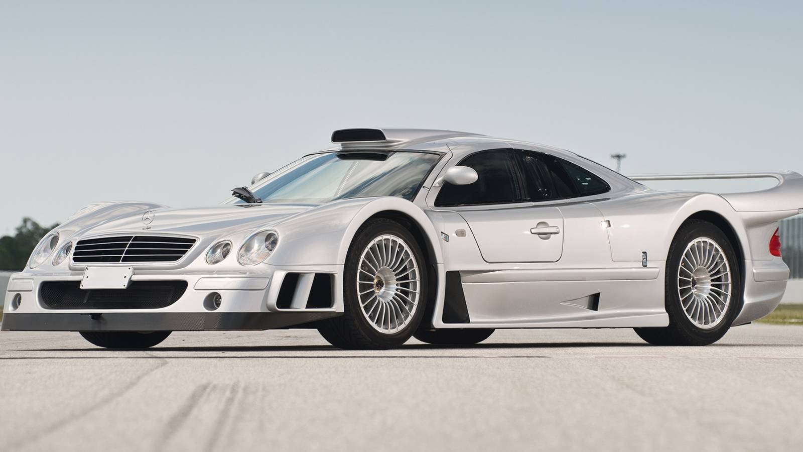 Here Are The 10 Craziest Cars Mercedes-Benz Ever Produced