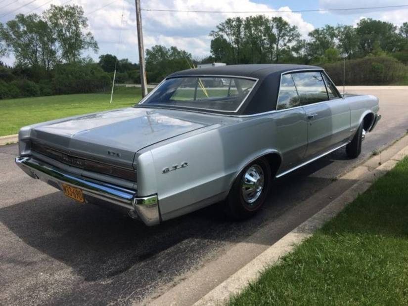1,300-Mile Pontiac GTO Stored Since 1964 Is Practically New