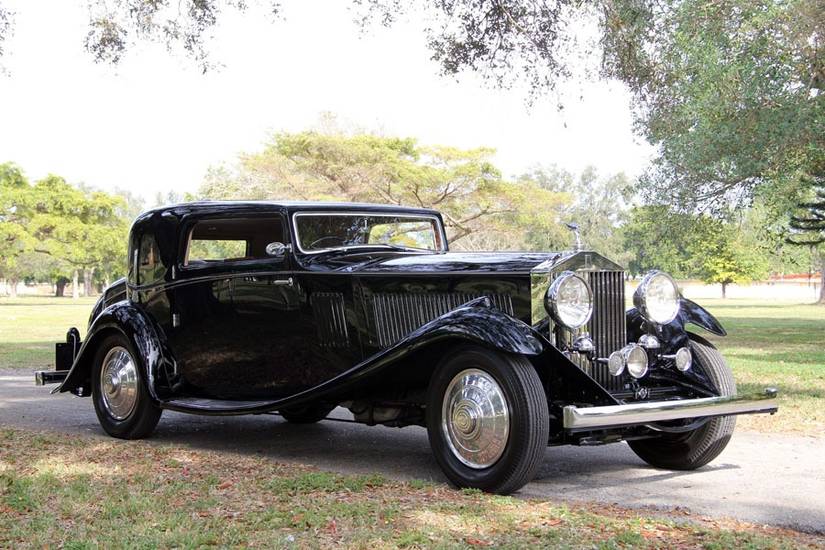 10 Biggest Production Car Engines Ever