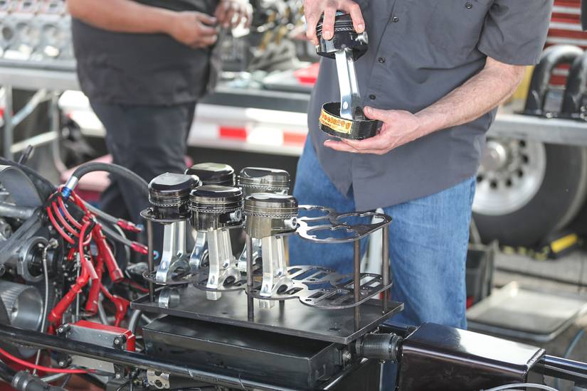 10 Awesome Things We Just Learned About Top Fuel Dragsters
