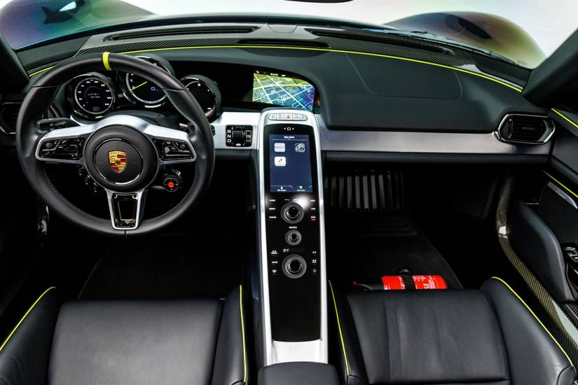 918 interior