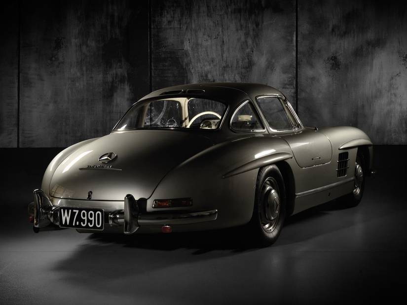 Here's Why The 1955 Mercedes-Benz 300 SL Gullwing Is The Ultimate James ...