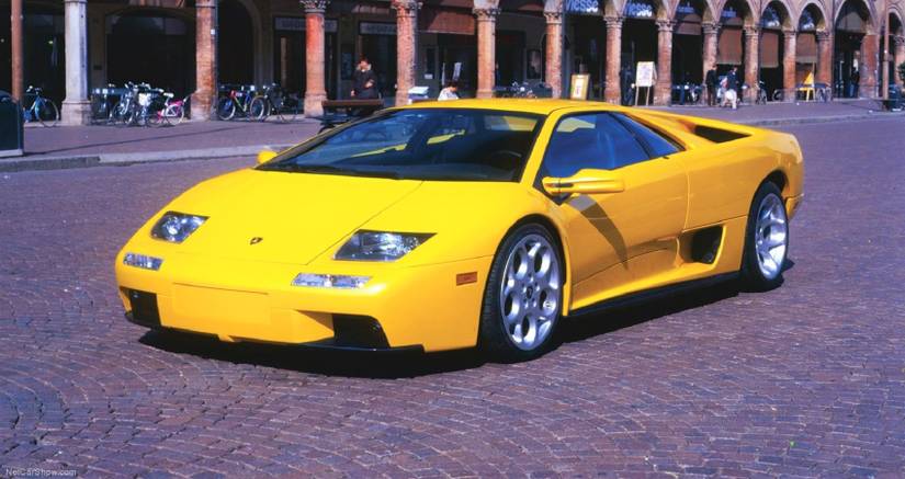 These Are The 10 Coolest Wedge-Shaped Sports Cars