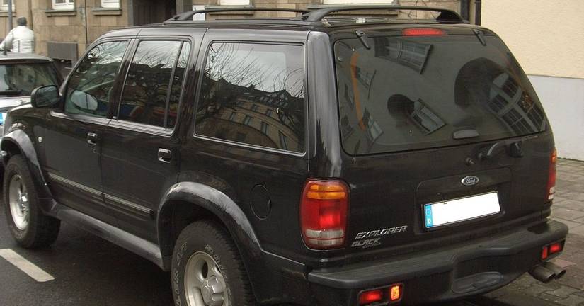 12 SUVs Of The '90s That Last Forever (And 11 That Constantly Break Down)