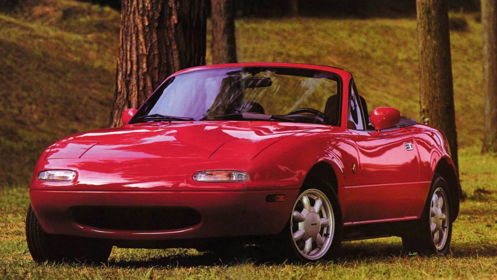 What We Love About The First-Generation Mazda MX-5 Miata