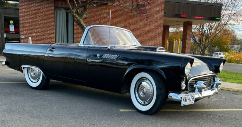 10 Things Everyone Forgot About The 1955 Ford Thunderbird