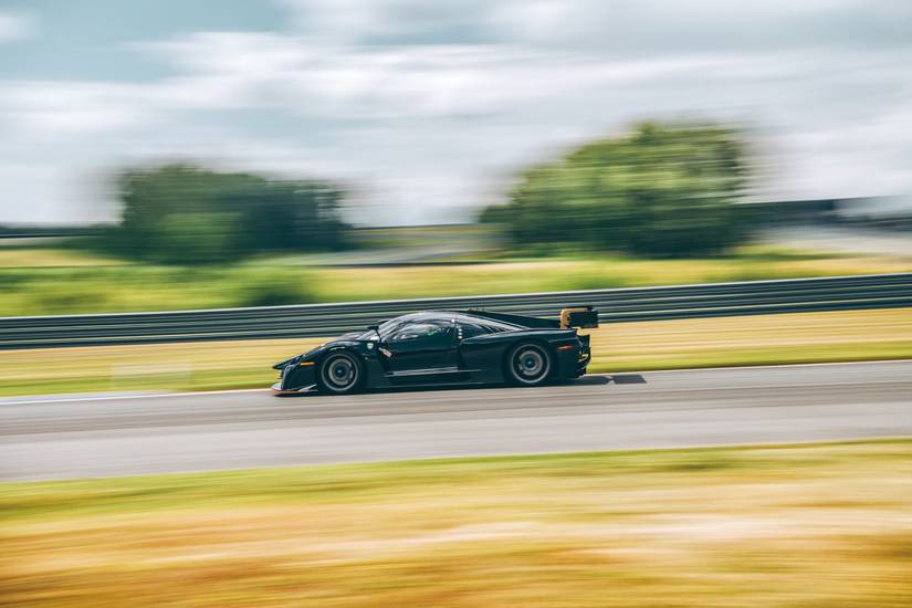 10 Things You Didn't Know About The Scuderia Cameron Glickenhaus SCG003S