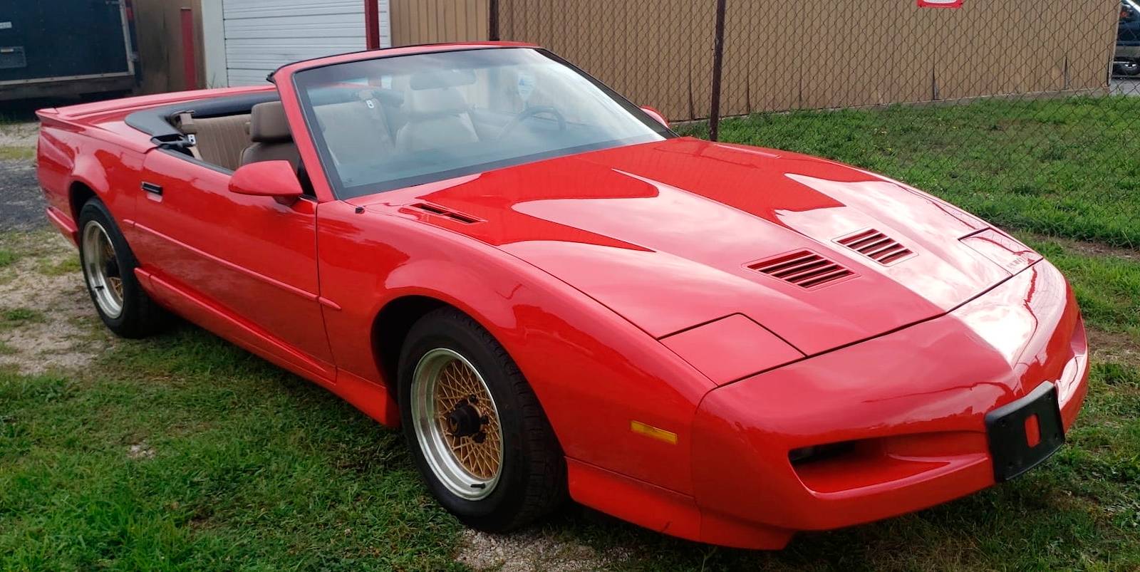 Here's What The 1992 Pontiac Firebird Trans Am Costs Today