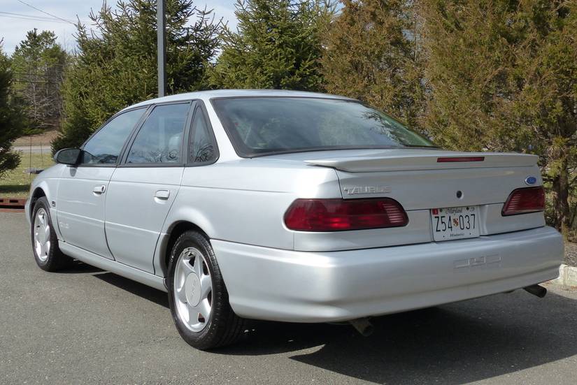 10 Greatest Ford Creations From The 1990s