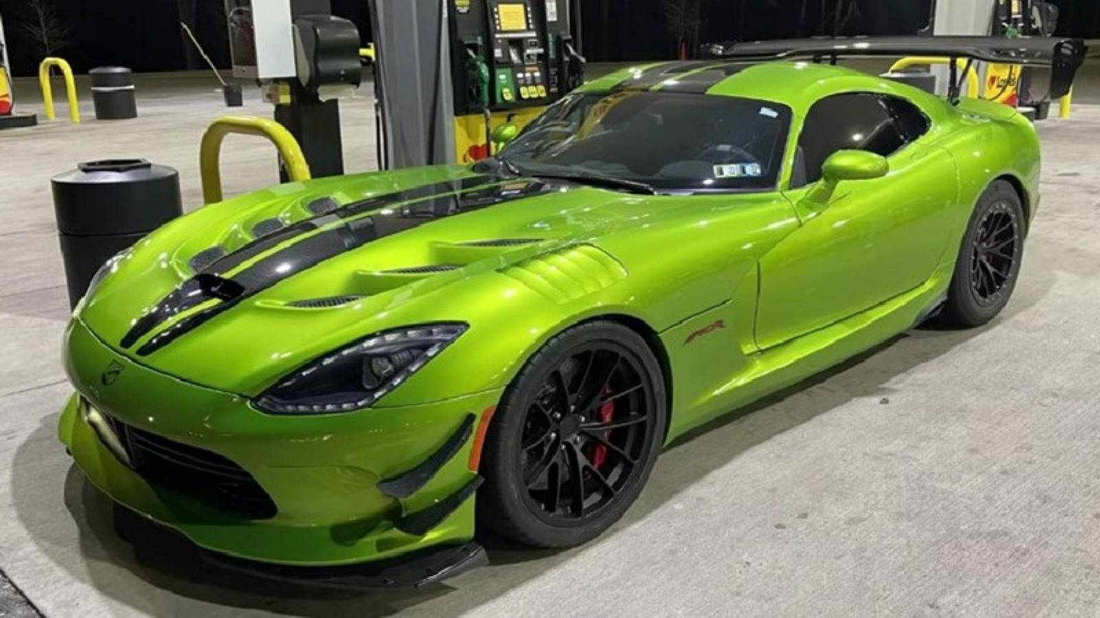 Another Day, Another Tow Truck For This 1,500-HP Dodge Viper