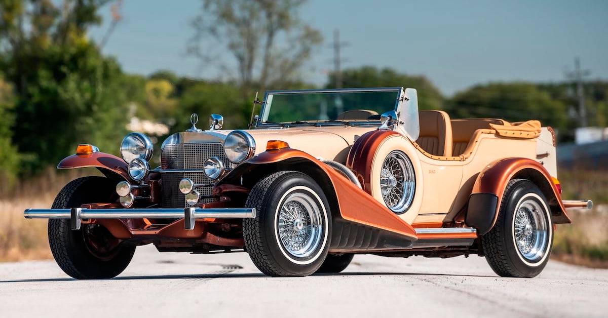 America’s Most Successful Replica Car: The Iconic Excalibur Phaeton