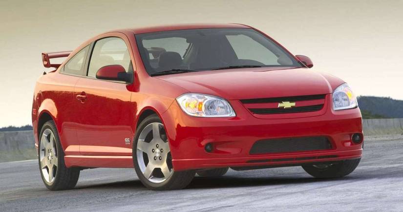 These 2000s Sports Cars Make The Best Daily Drivers