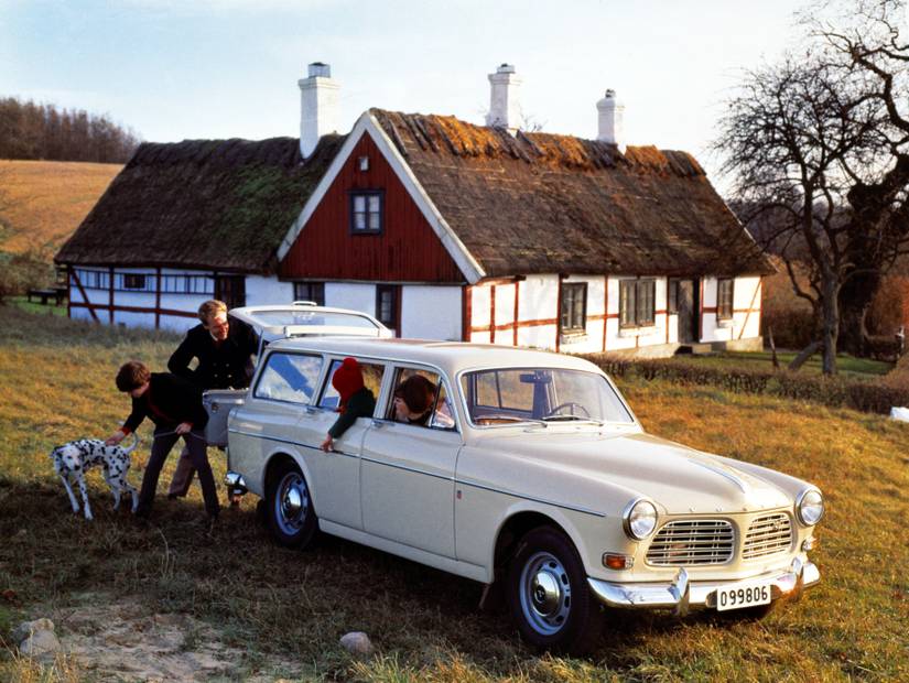 10 Models That Prove Volvo Is The King Of The Station Wagon