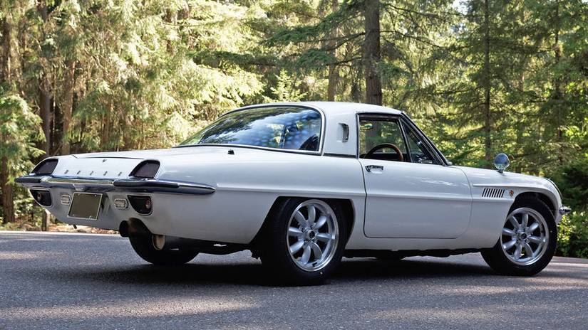 10 Things To Know About the Mazda Cosmo: A Classic Icon