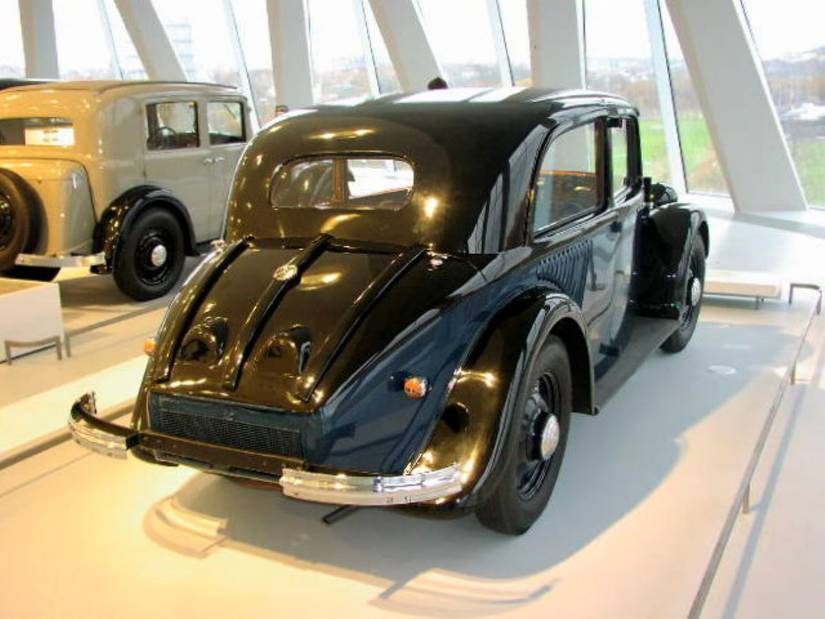 Most People Forgot These 10 Mecerdes-Benz Models Actually Existed