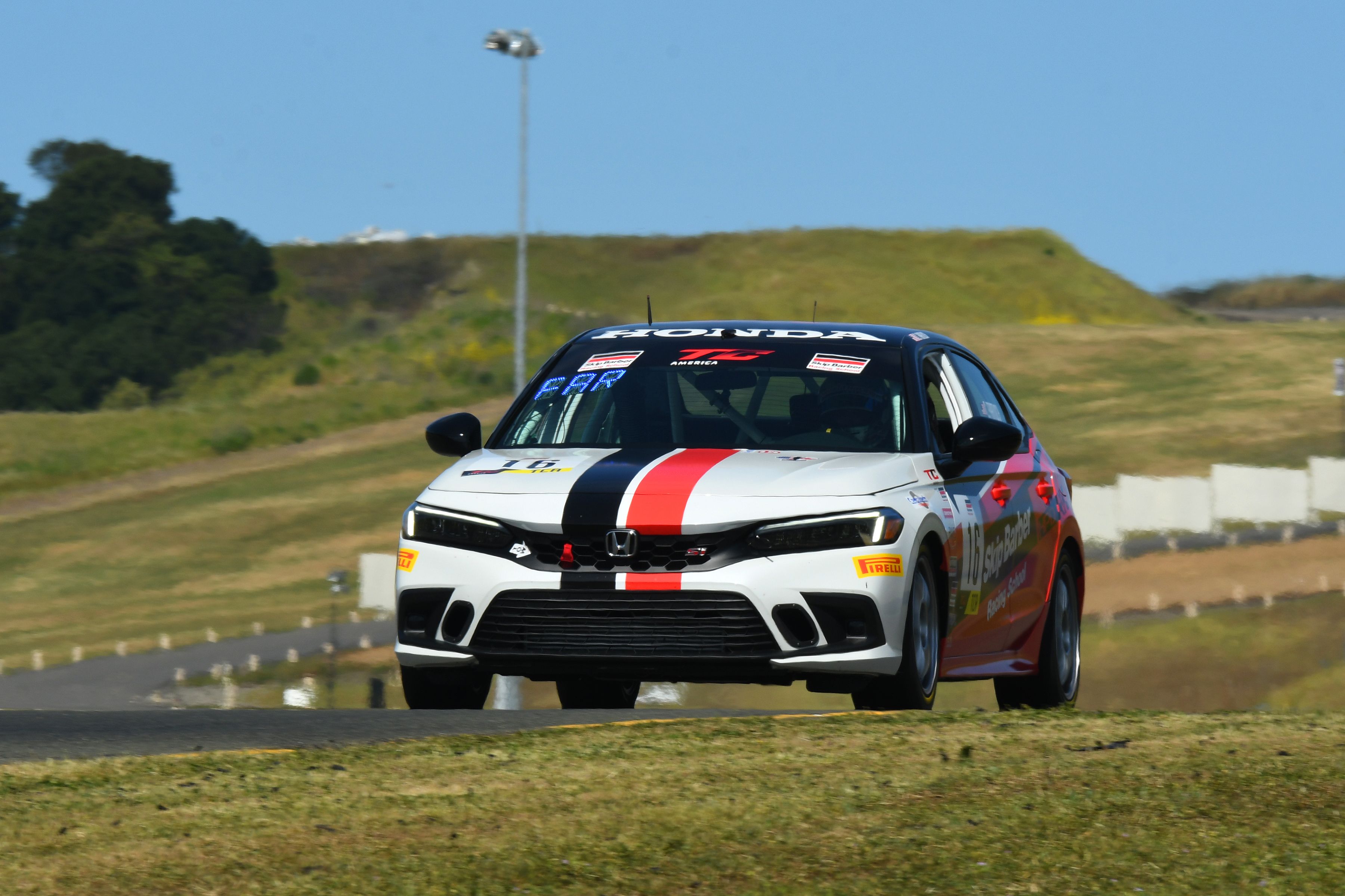 2022 HPD Civic Si FE1: One Of The Most Affordable Turn-Key Racecars Today