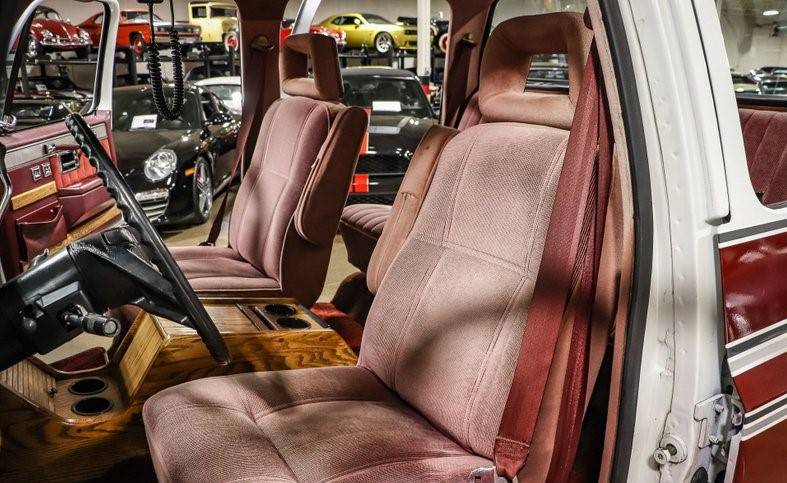 1989 chevy interior