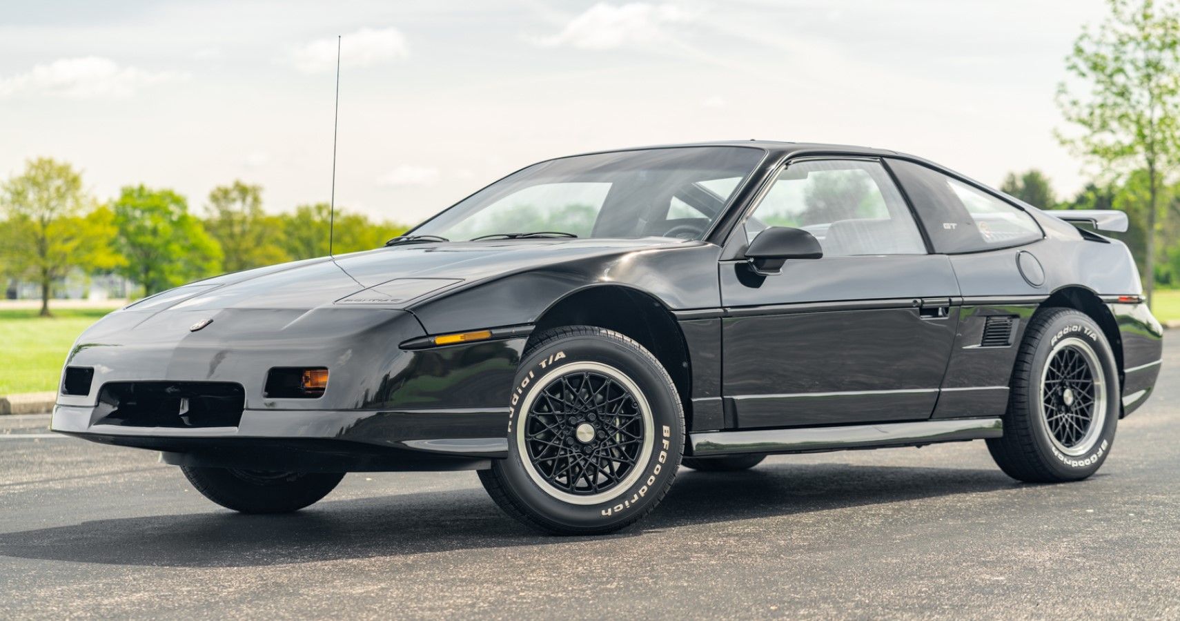 fiero 880