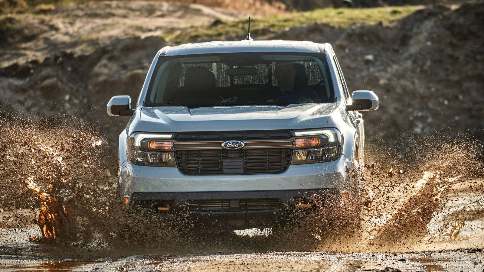 These Are Our Favorite Features Of The Maverick, Ford's Smallest Pickup ...