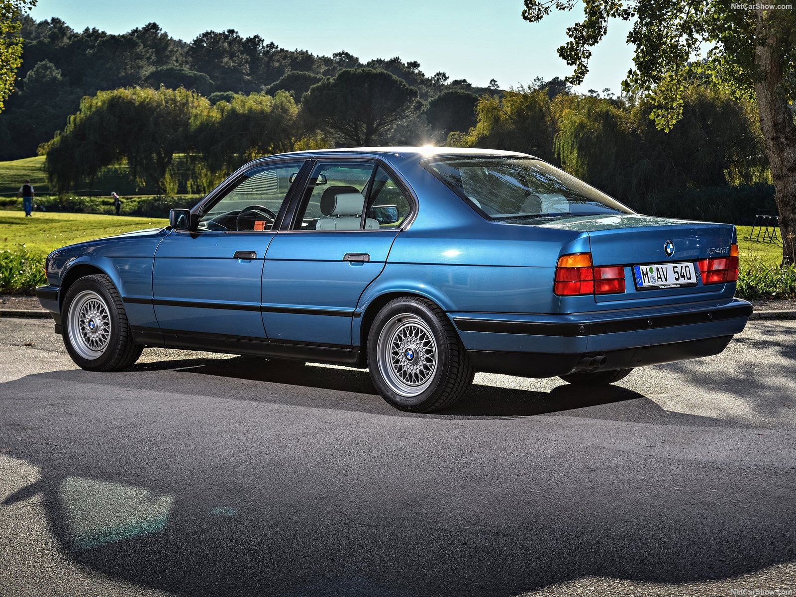 A Guide To Buying A 1988-1995 BMW 5-Series E34