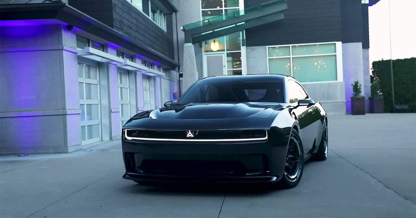 Here’s What You Should Know About The Dodge Charger Daytona SRT Concept