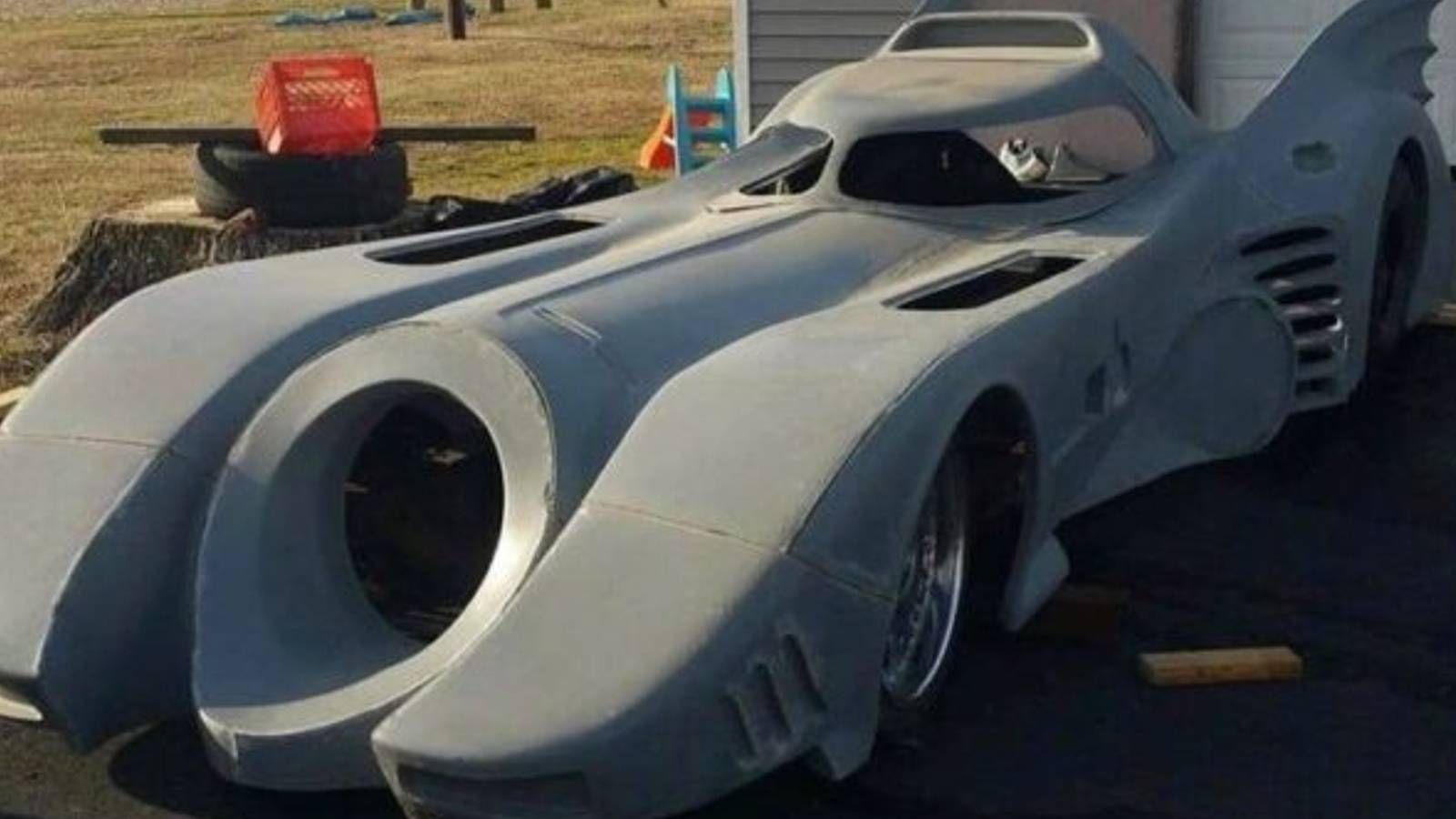 This 1989 Tim Burton Batmobile Replica Is Shockingly Affordable