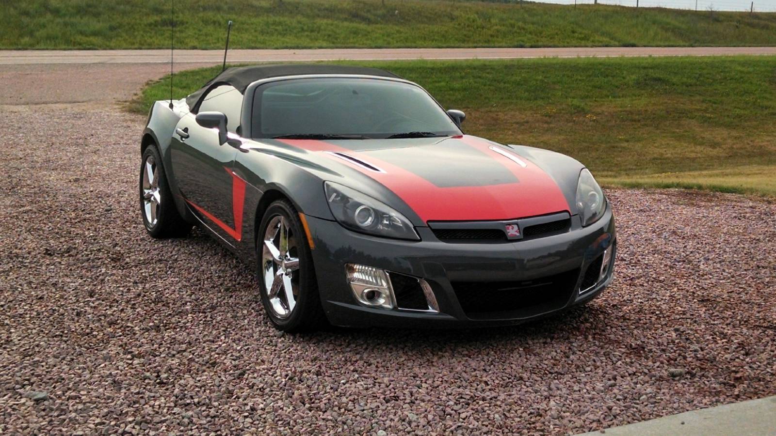 A Detailed Look Back At The Saturn Sky Redline