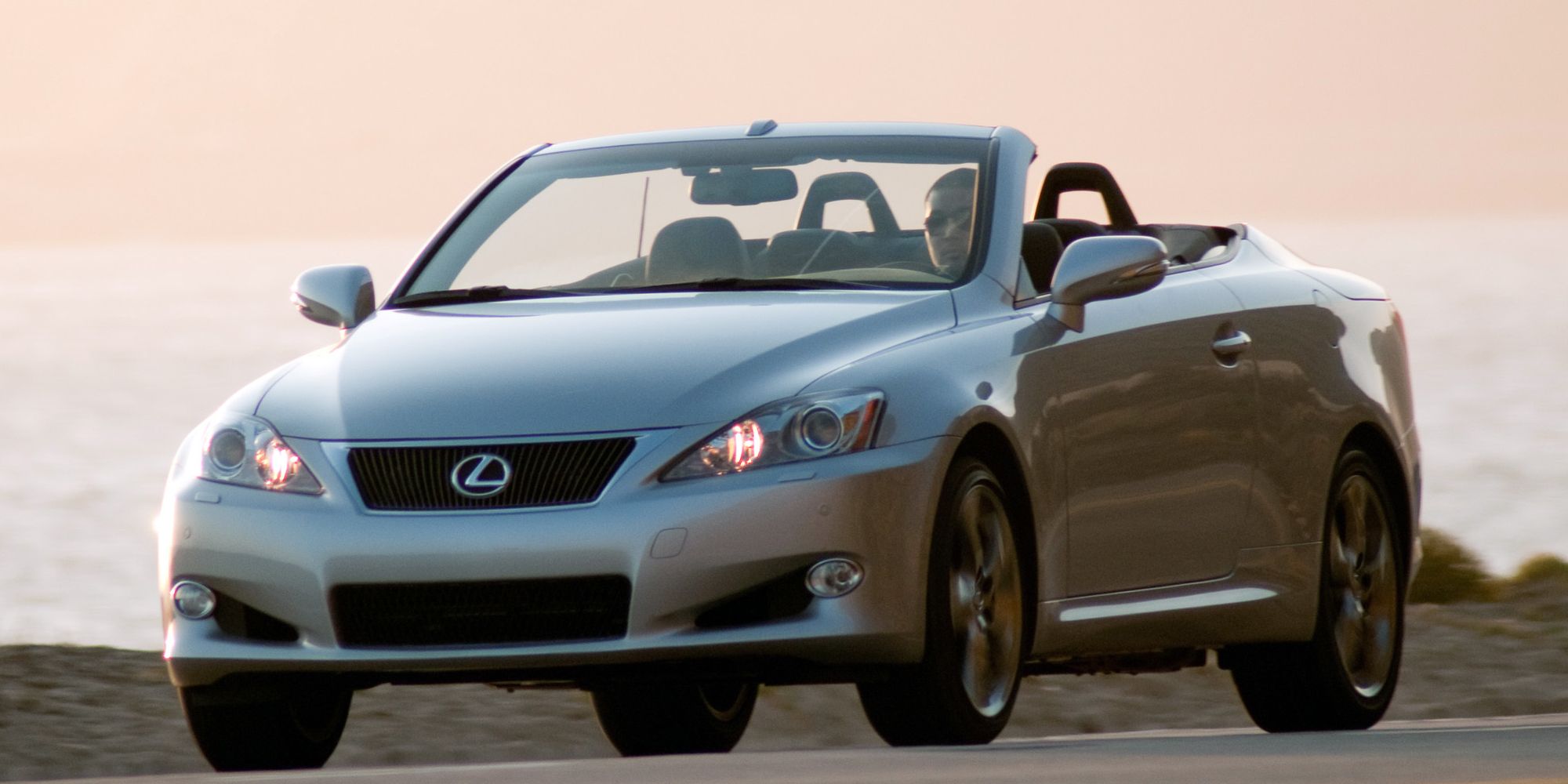 A Guide To Buying A 2006-2013 Lexus IS (XE20)