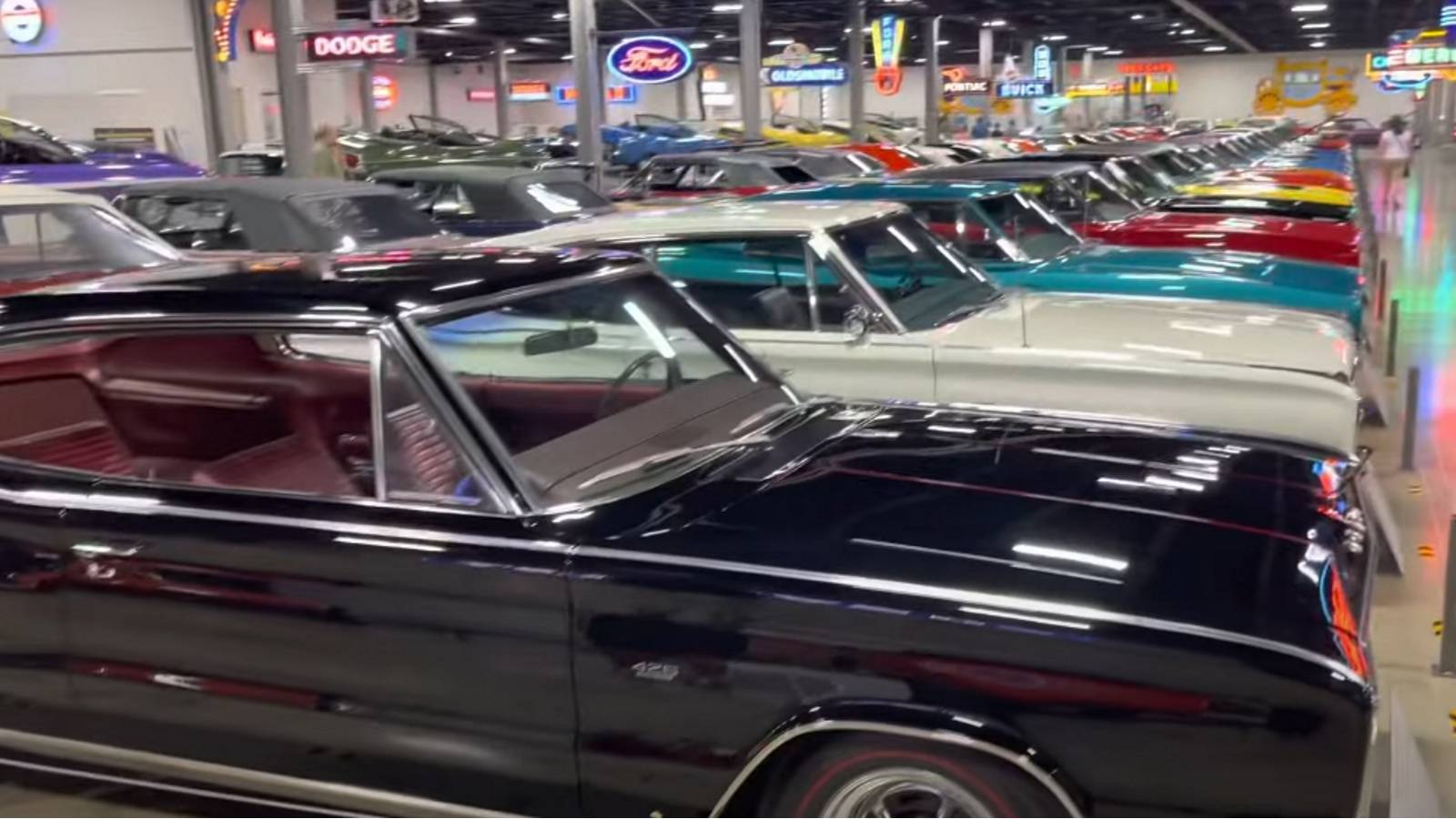 This Secret Oregon Museum Houses One Of The World’s Largest Muscle Car ...