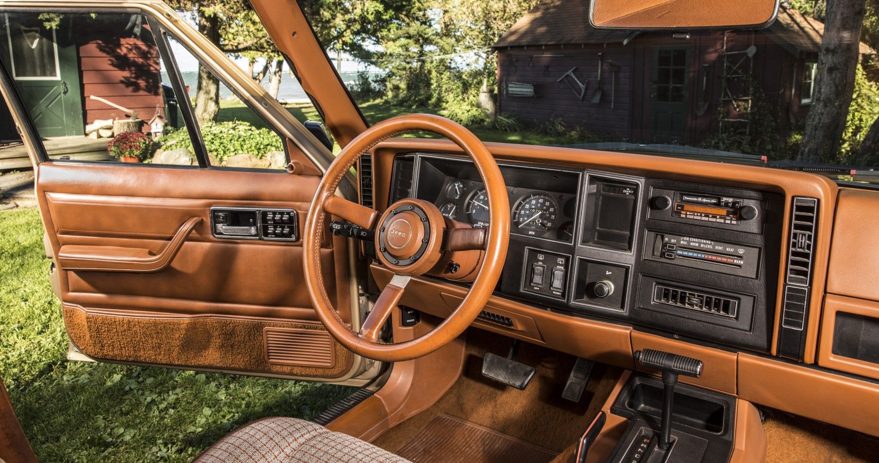 Jeep Cherokee XJ: Prices, Specs, And Features