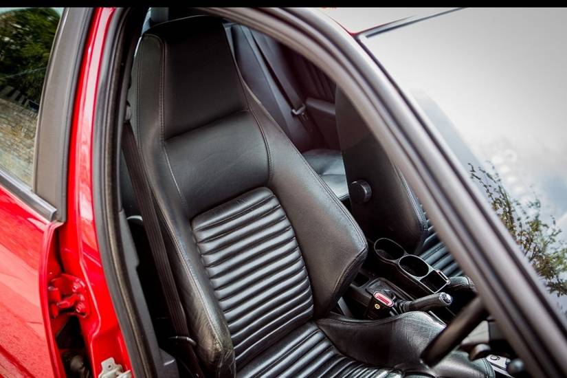 10 Reasons Why Gearheads Should Consider Buying The Alfa Romeo 156 GTA