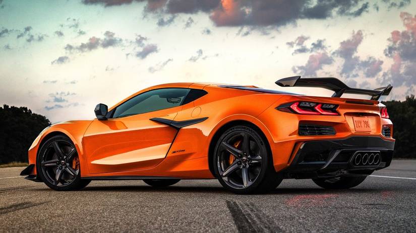 10 Awesome Supercars To Consider Instead Of The McLaren 720S