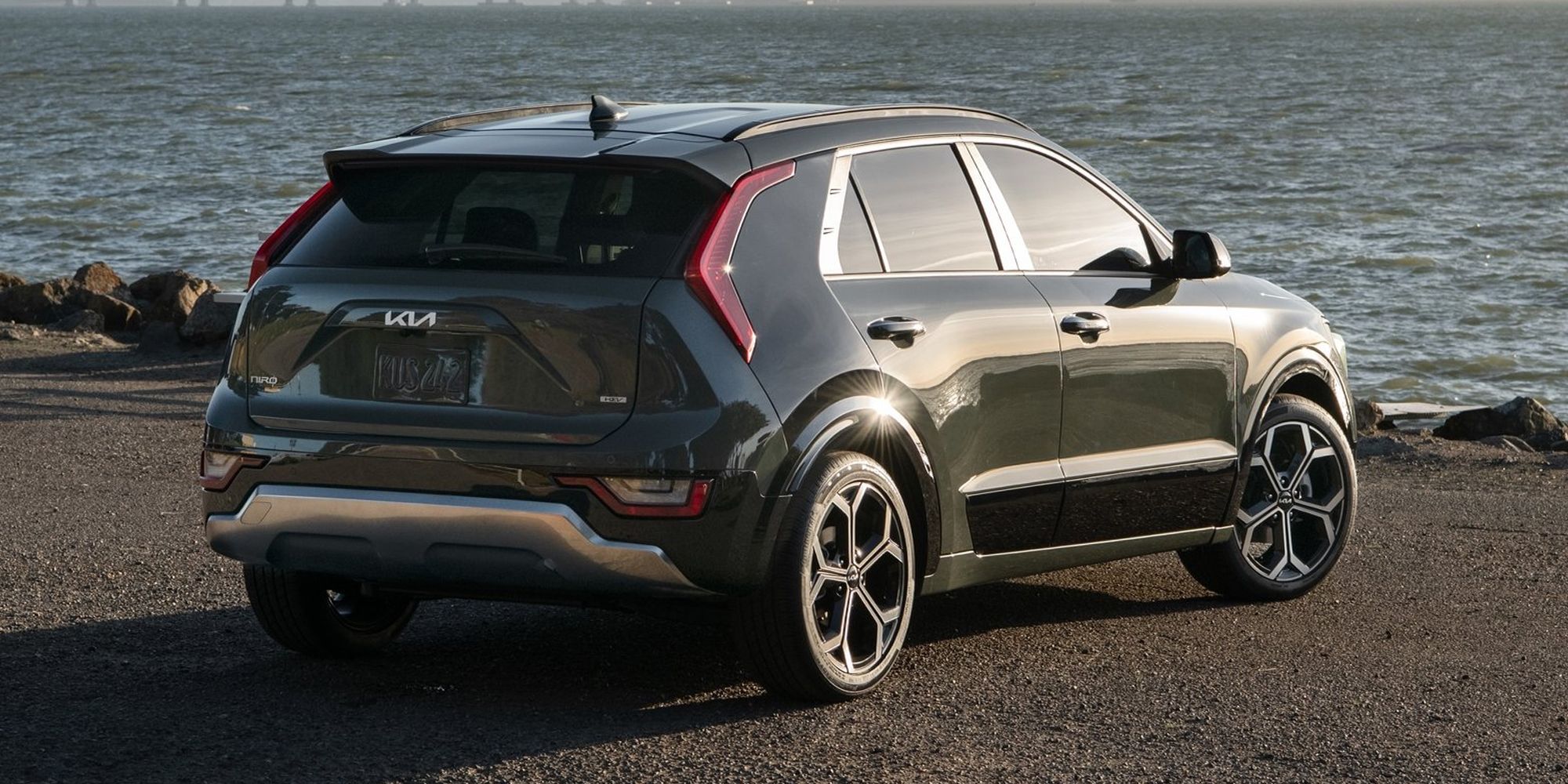 A Guide To Buying A 2023 Kia Niro
