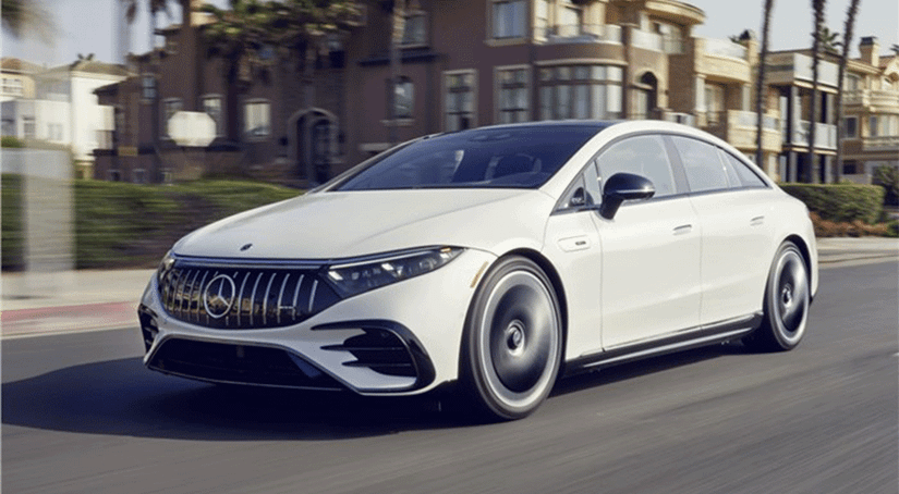 10 Celebrities Who Drive Electric Cars