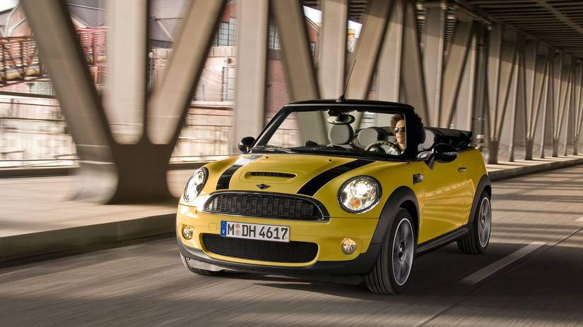 5 Reasons Why The R56 Mini Cooper S Is Awesome (5 Reasons Why We'd ...