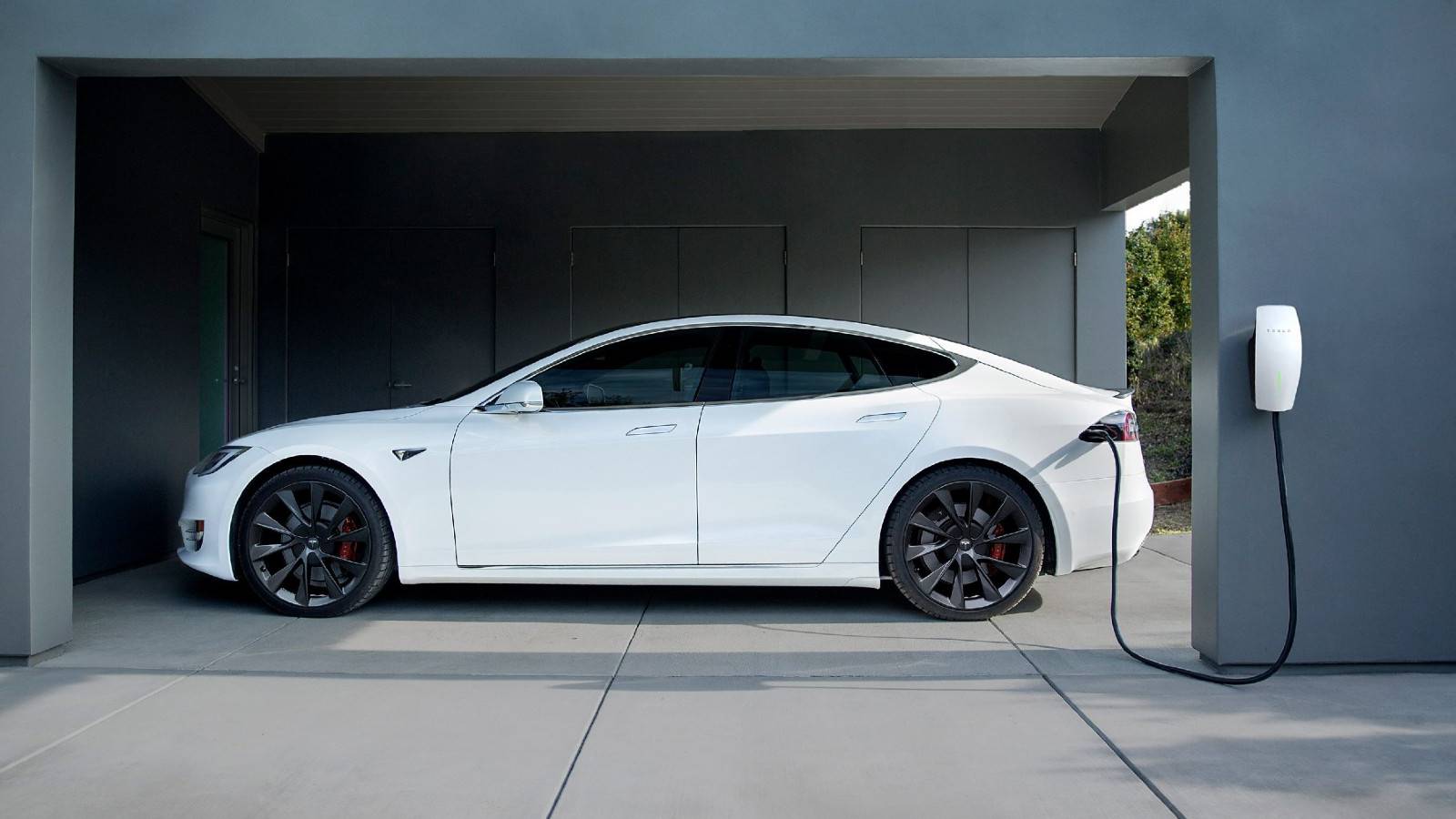 Here's What We Know About Tesla's Home Charging Station