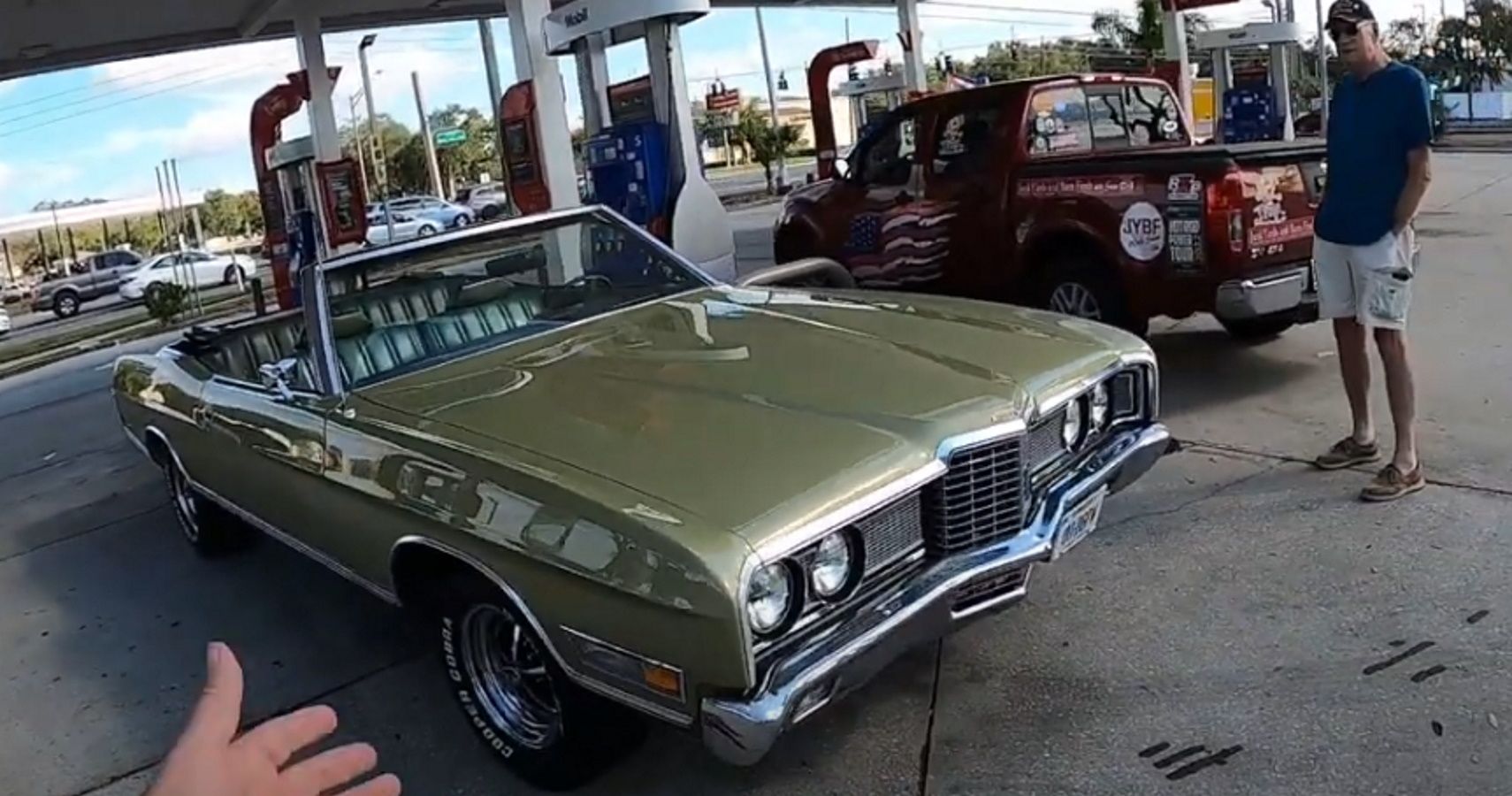 A Rare And Remarkable 1972 Ford LTD Convertible Stops A YouTuber In His ...