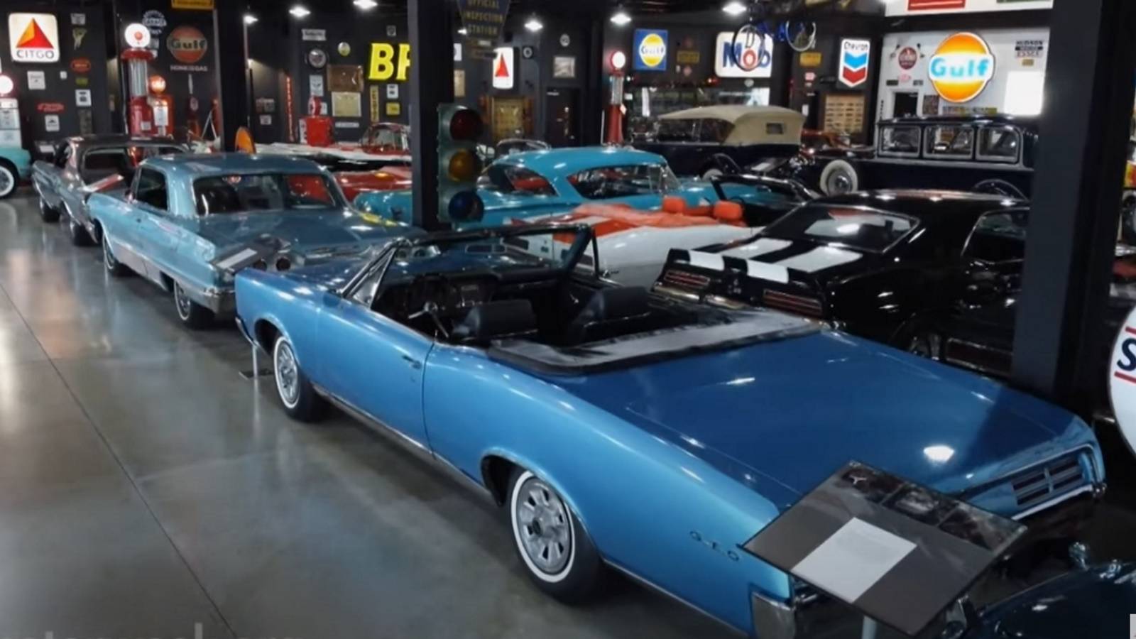 A Muscle Car Museum In The Heart Of Amish Country