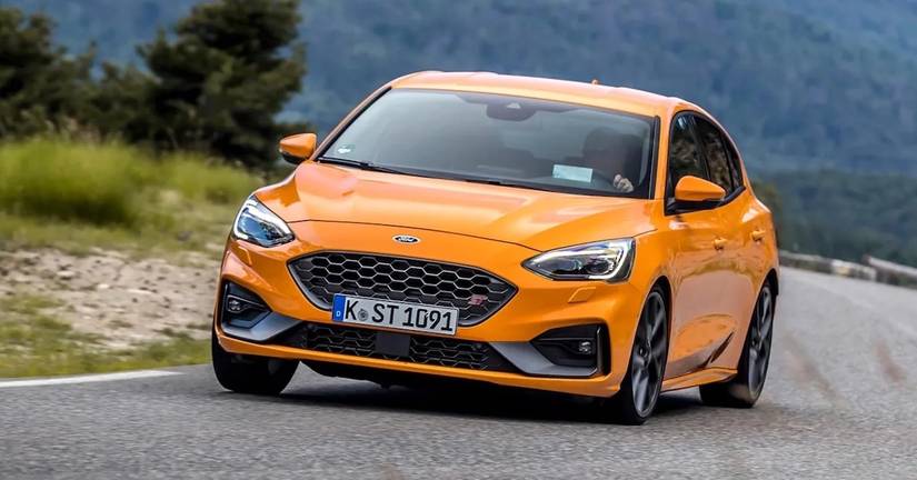 Sorry, Americans Are Wrong About Hot Hatchbacks