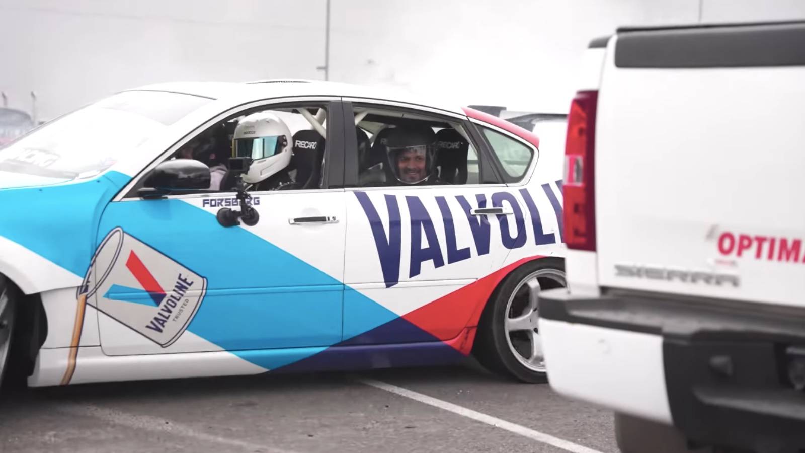 Watch TJ Hunt Drift A V8 Car For The First Time At The SEMA Show