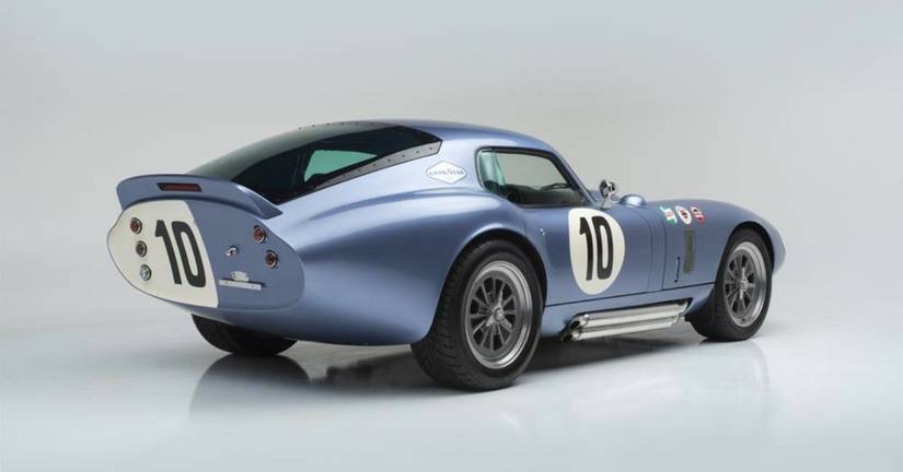 10 Things Most Gearheads Don't Know About The 1964 Shelby Cobra Daytona ...
