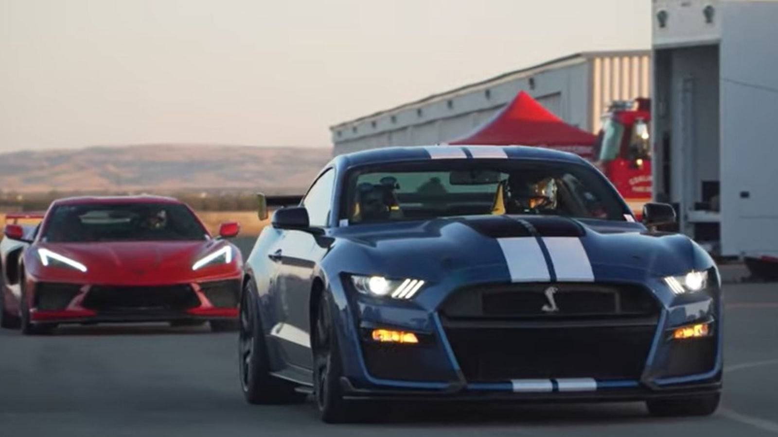 The New Chevrolet Corvette C8 Z06 Finally Gets To Challenge A Ford ...